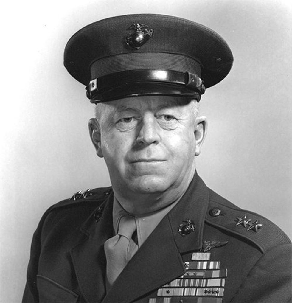 How Marine Raiders saved the day at the Battle of Edson's Ridge ...