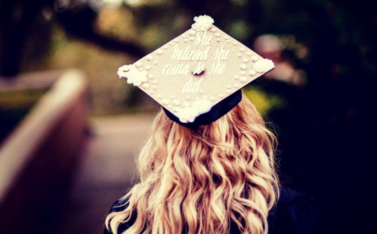 13 Graduation Cap Ideas For Mass Comm Or Journalism Majors