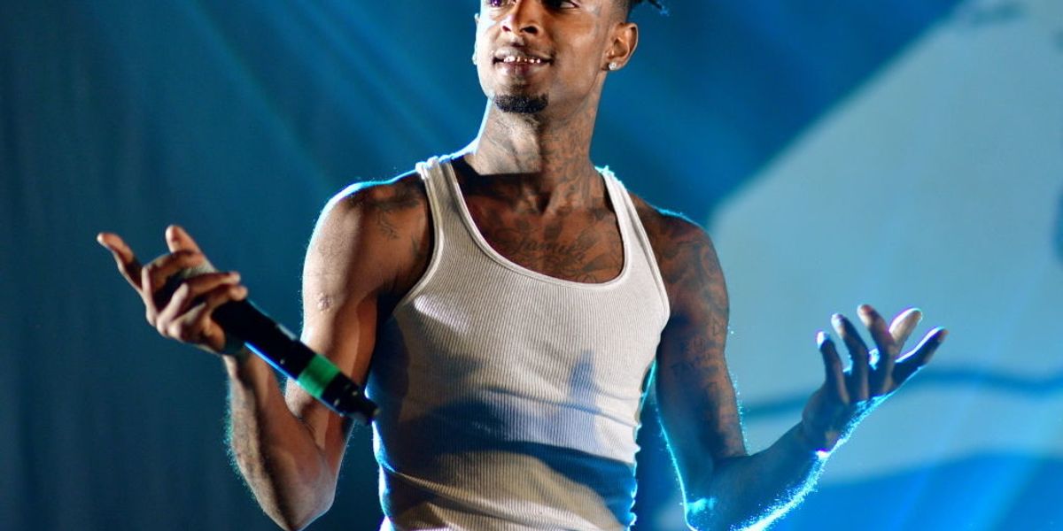 21 Savage Wants to Teach the Youths About Credit Cards - PAPER Magazine