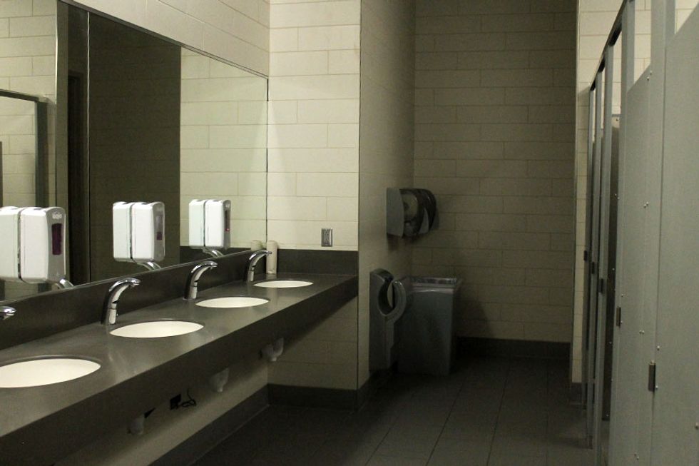 A Photo Gallery Of The 6 Best On-Campus Bathrooms At University Of Kansas