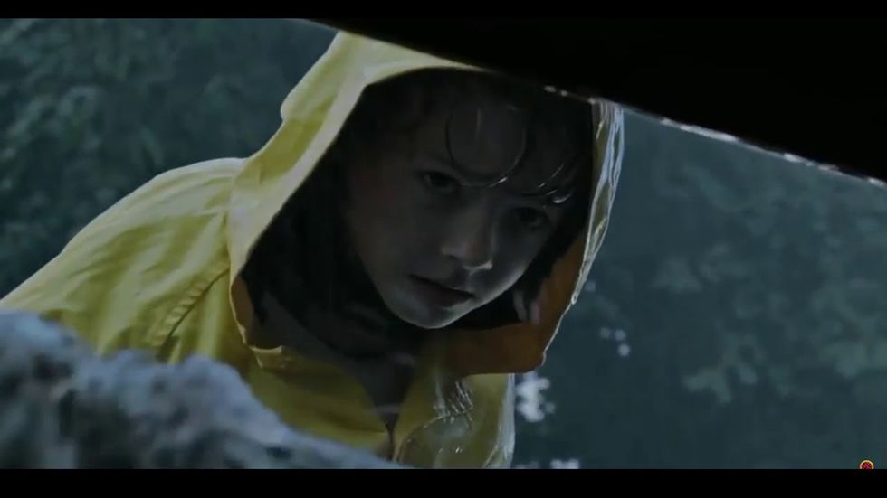 5 Characters I Look Like When I Wear My Yellow Rain Jacket