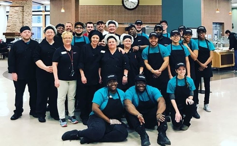 9 Struggles All Students Who Work On-Campus During College Understand