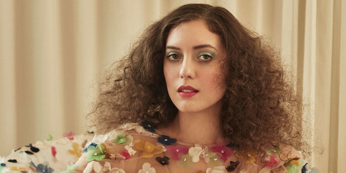 From Cam Star to Pop Star: ONA's Takeover - PAPER Magazine