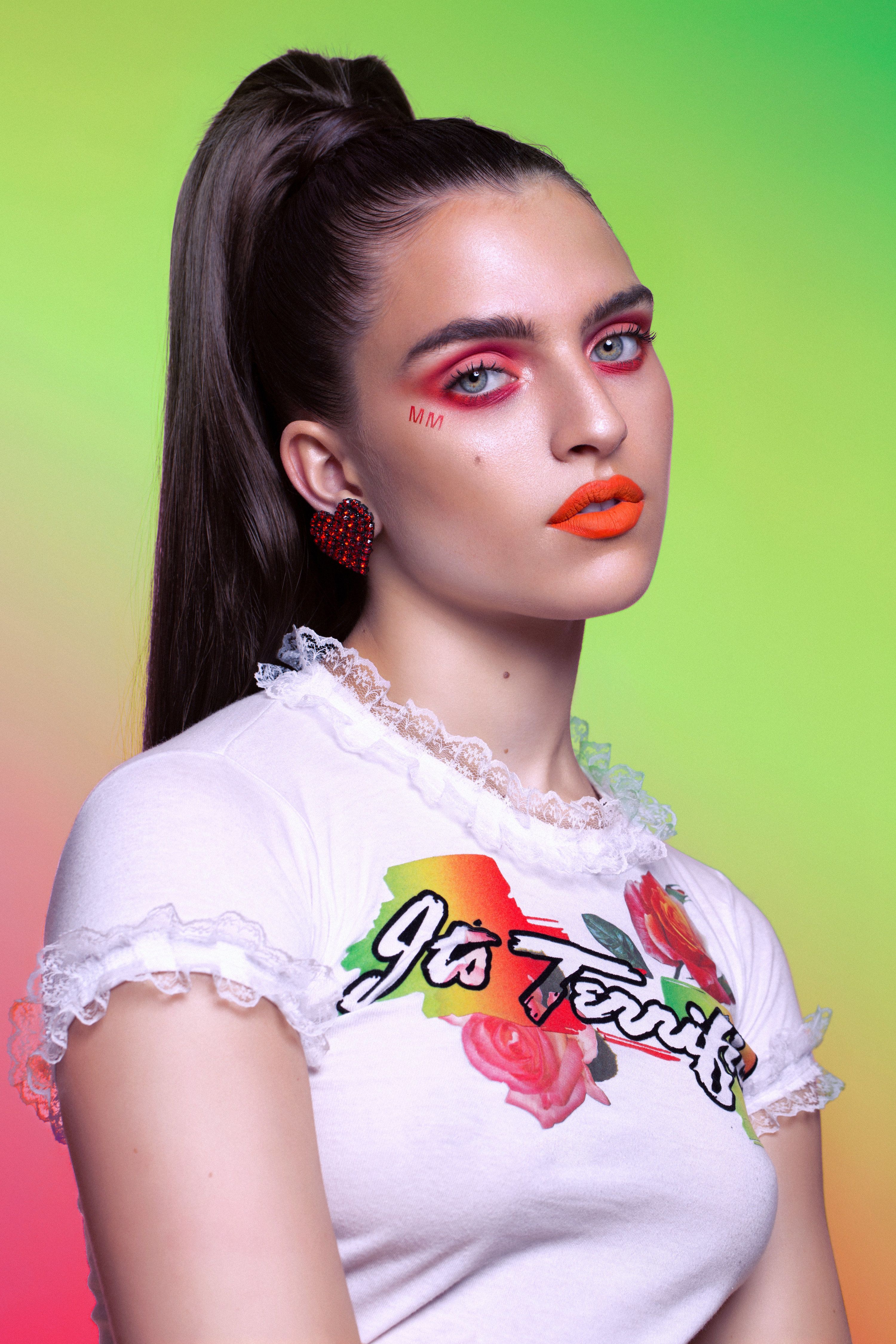 British Pop Singer Mae Muller Is Just Getting Started - PAPER Magazine