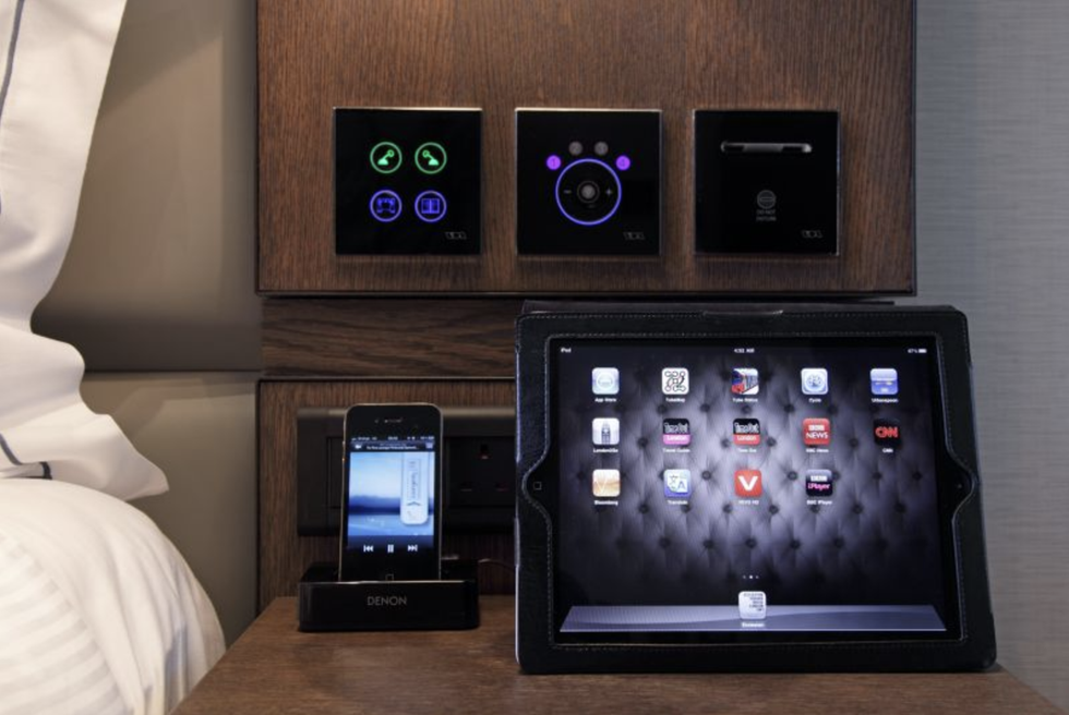 Top 8 tech-filled smart hotels to visit on your next vacation - Gearbrain