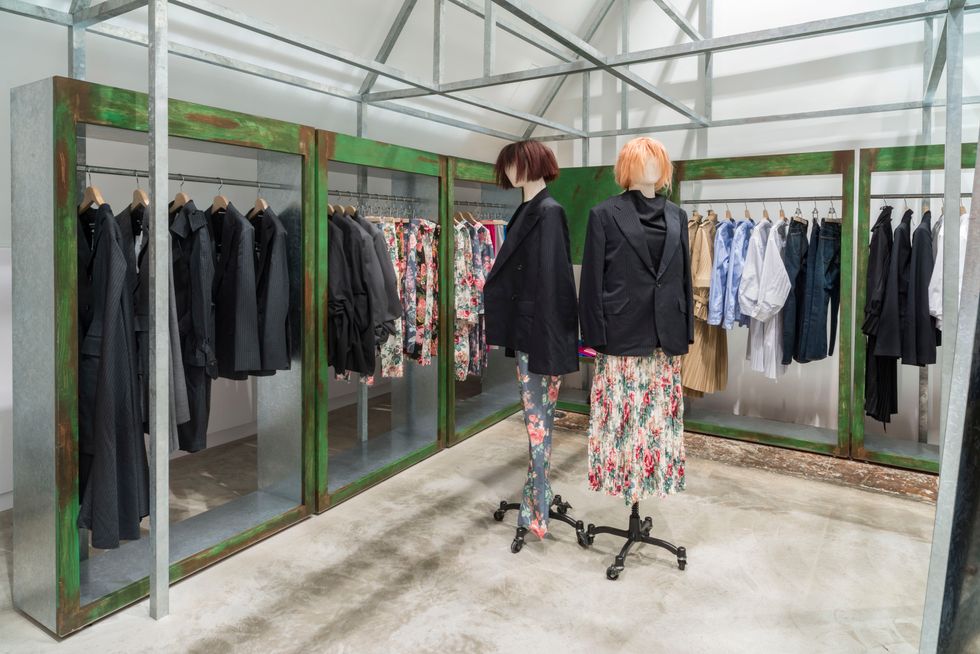 DSMNY's Refresh Includes a Gigantic Cardboard Brooke Shields - PAPER ...