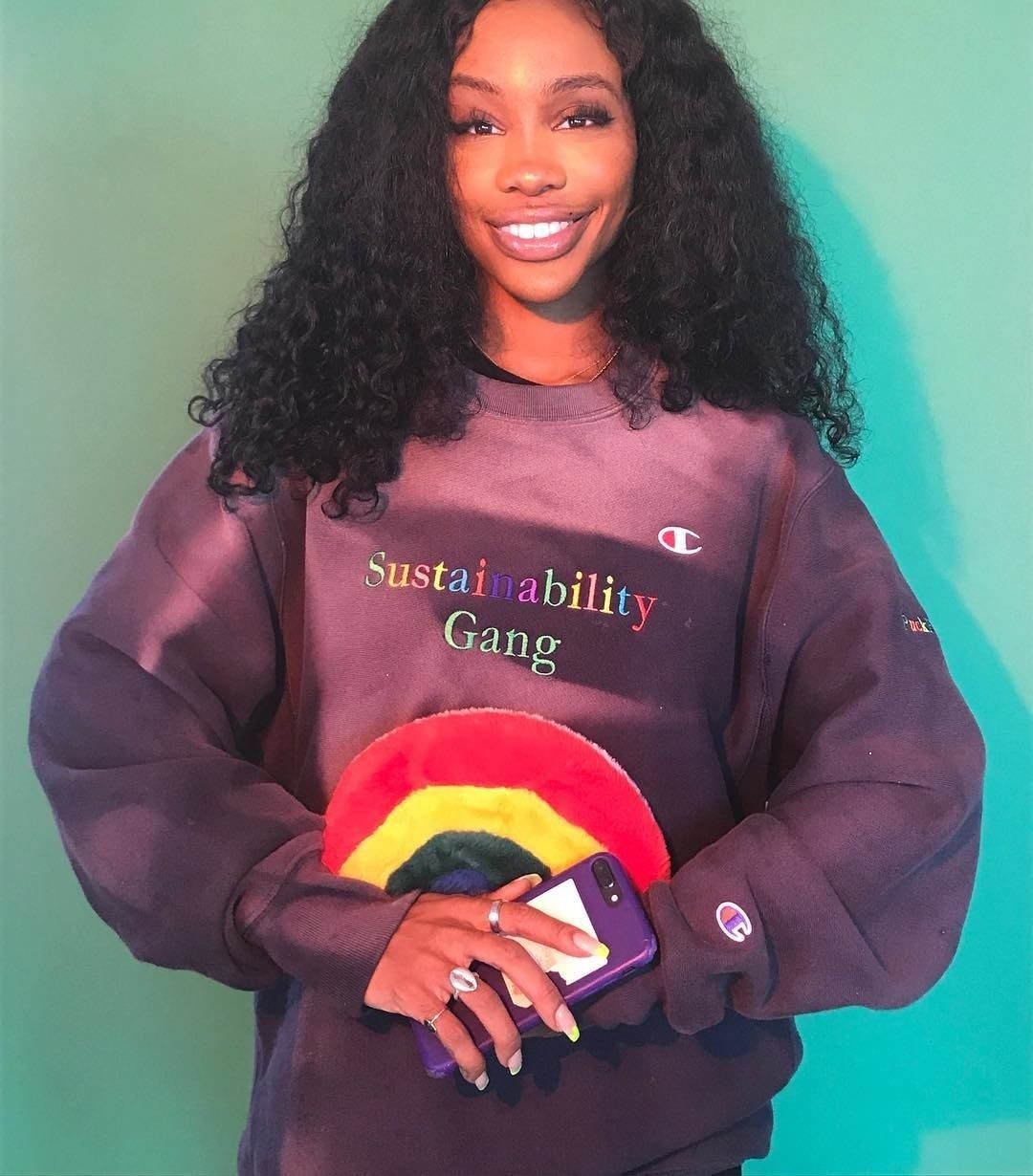 SZA Shares New Sustainable Merch Line - PAPER Magazine