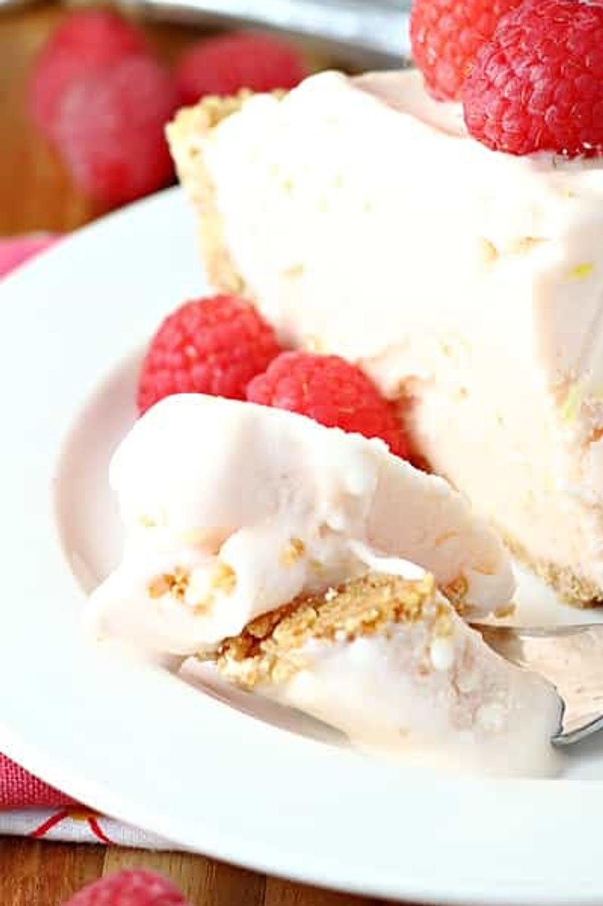 Frozen Raspberry Lemonade Pie | Let's Dish Recipes - My Recipe Magic