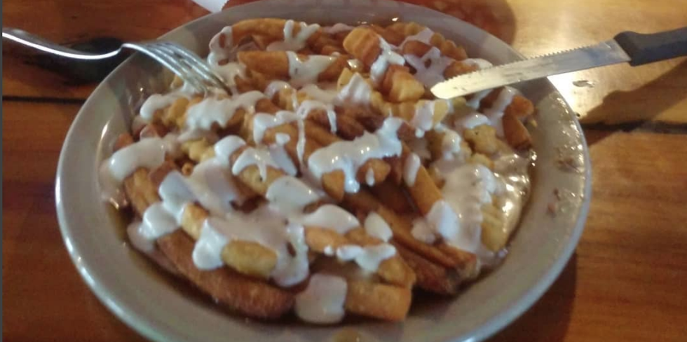 6 Unique Foods You Can Put Ranch Dressing On