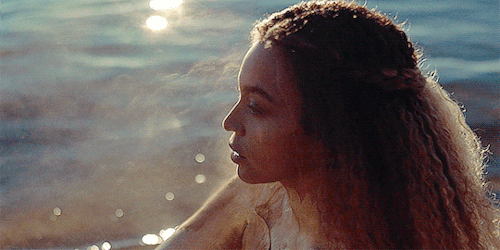 Still Waiting To Exhale? 4 Steps To Let That Ish Go - xoNecole