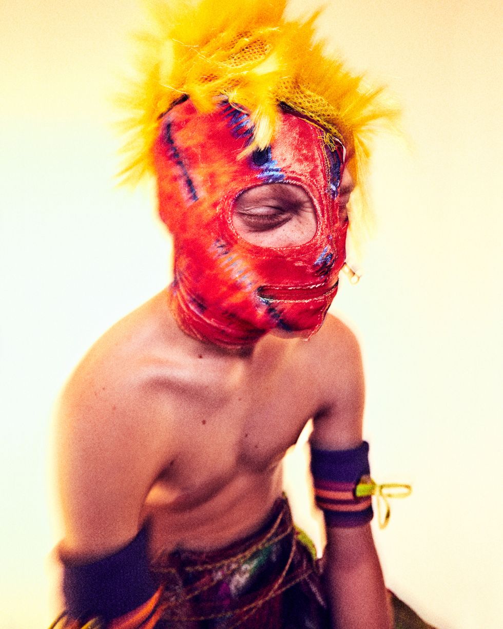 Sensen Lii’s Designs Fuse Stage Costumes and Athletic Gear - PAPER Magazine