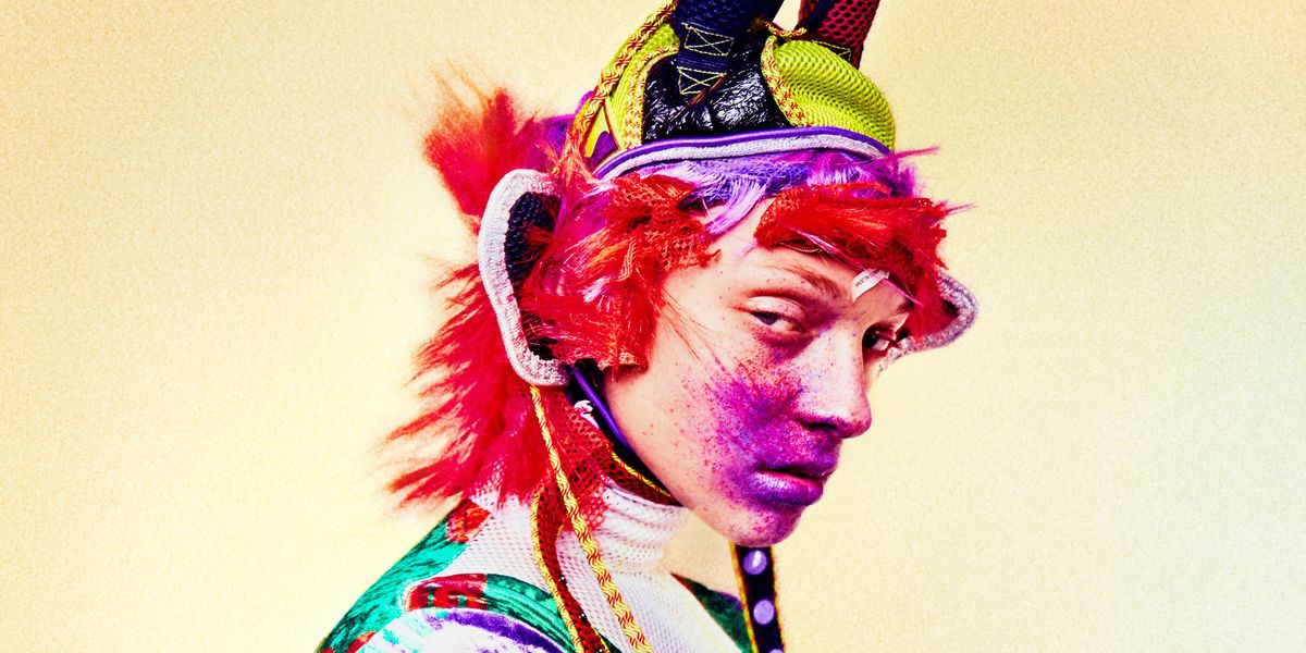 Sensen Lii’s Designs Fuse Stage Costumes and Athletic Gear - PAPER Magazine