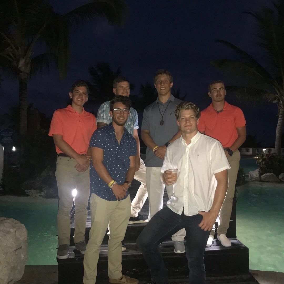 7 Friend Archetypes You'll Find In Each Friend Group, 100% Of The Time