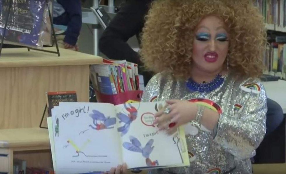 Drag Queen Story Hour for toddlers at public library lauded as ...