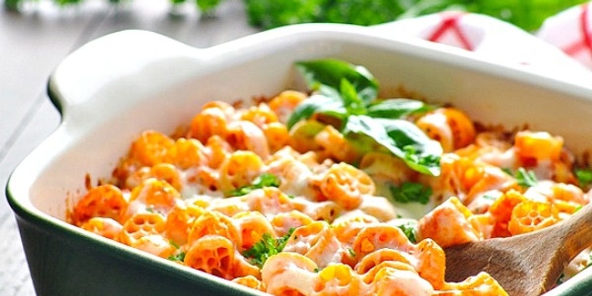 Dump-and-Bake Wagon Wheel Pasta Casserole - My Recipe Magic