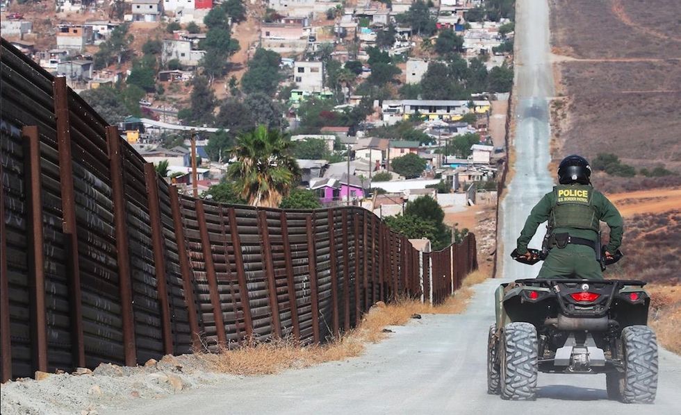 Man steals Border Patrol ATV after knocking agent off it with rock. So ...