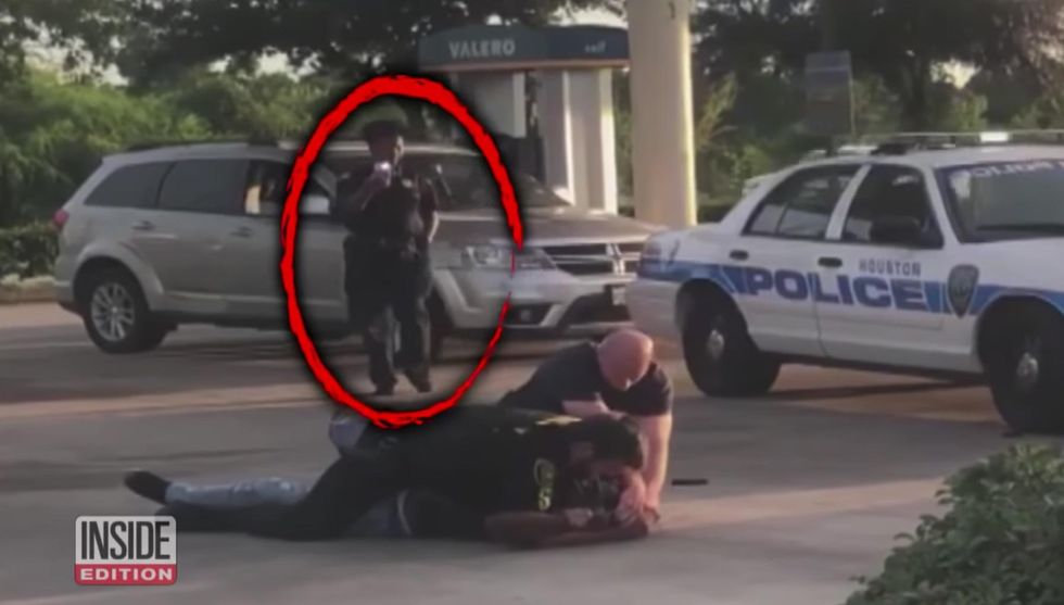 VIDEO: Texas security guard hit with reality check after failing to ...