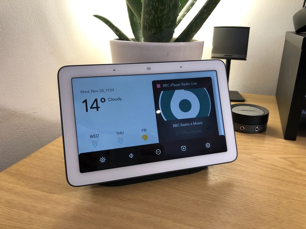 Google Home Hub gets interface update to rely less on voice - Gearbrain
