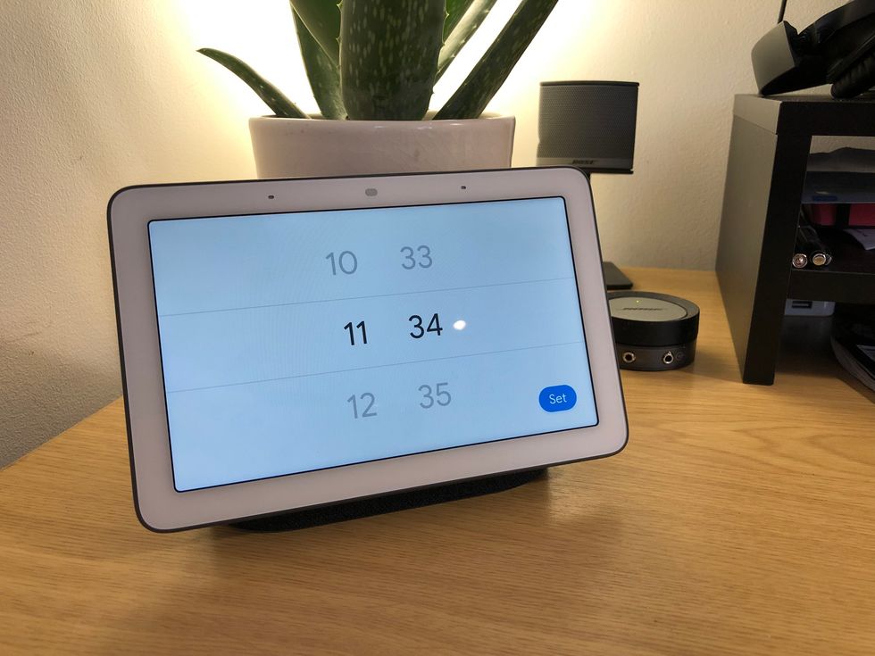 Google Home Hub gets interface update to rely less on voice - Gearbrain