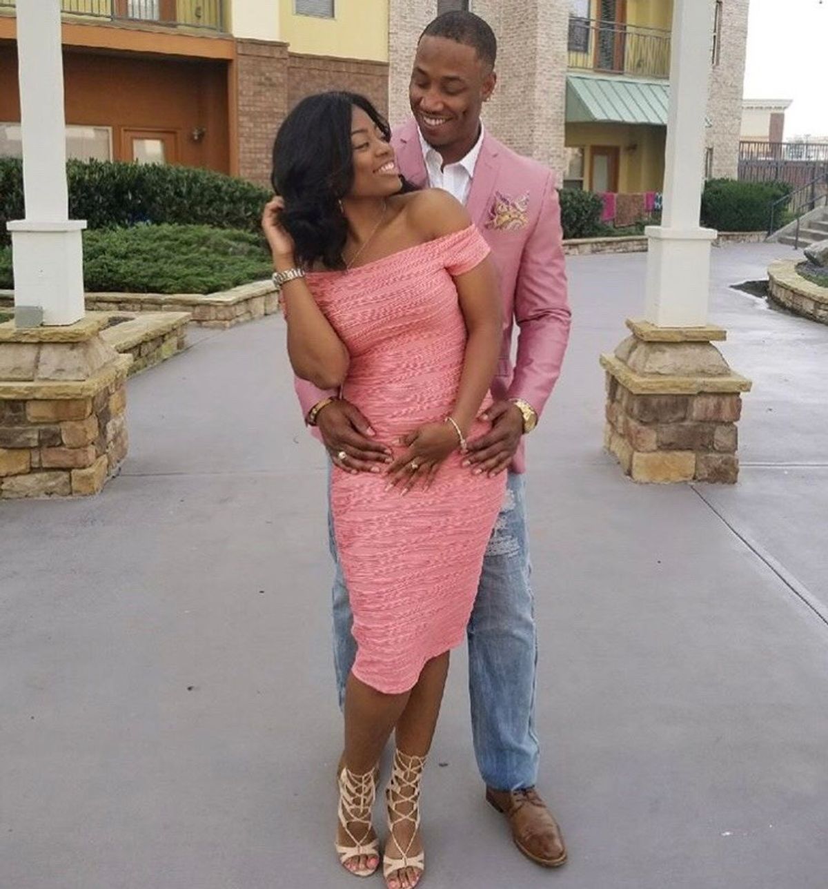 First Date - xoNecole