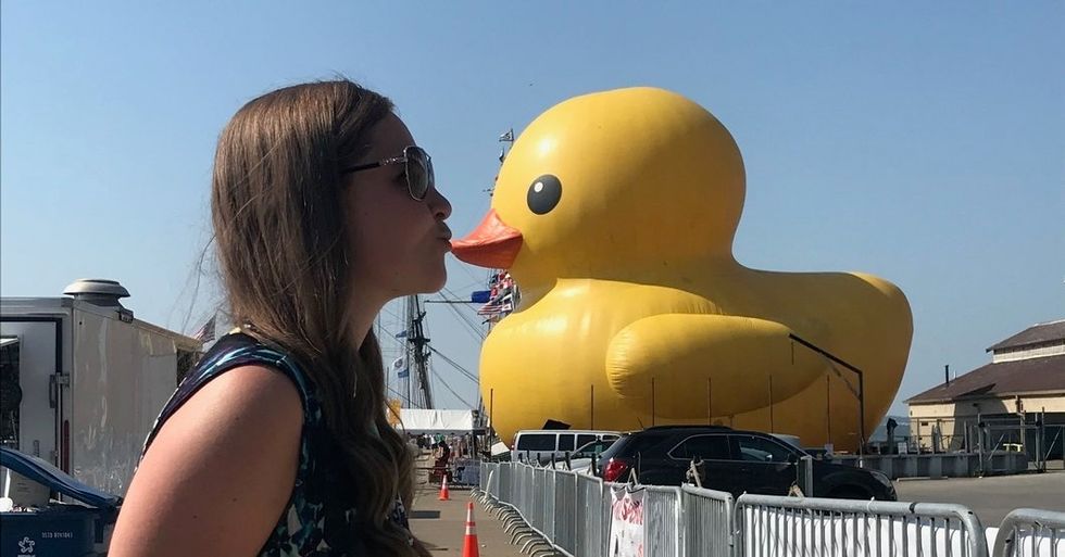 Embrace Every Single Awkward Moment That Happens When Dating