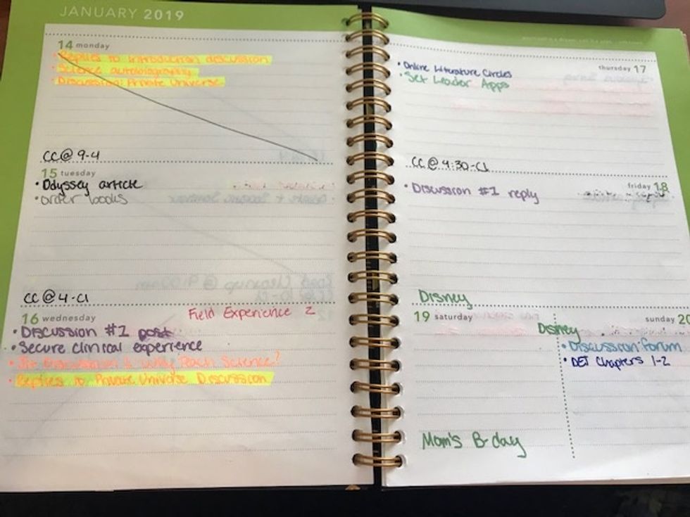 How To Stay On Top Of Things In Your Second Semester Of College