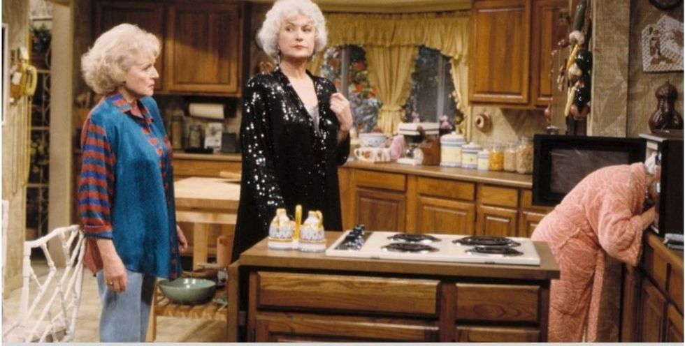 You'll want to re-watch Christmas episodes of these classic Southern TV ...