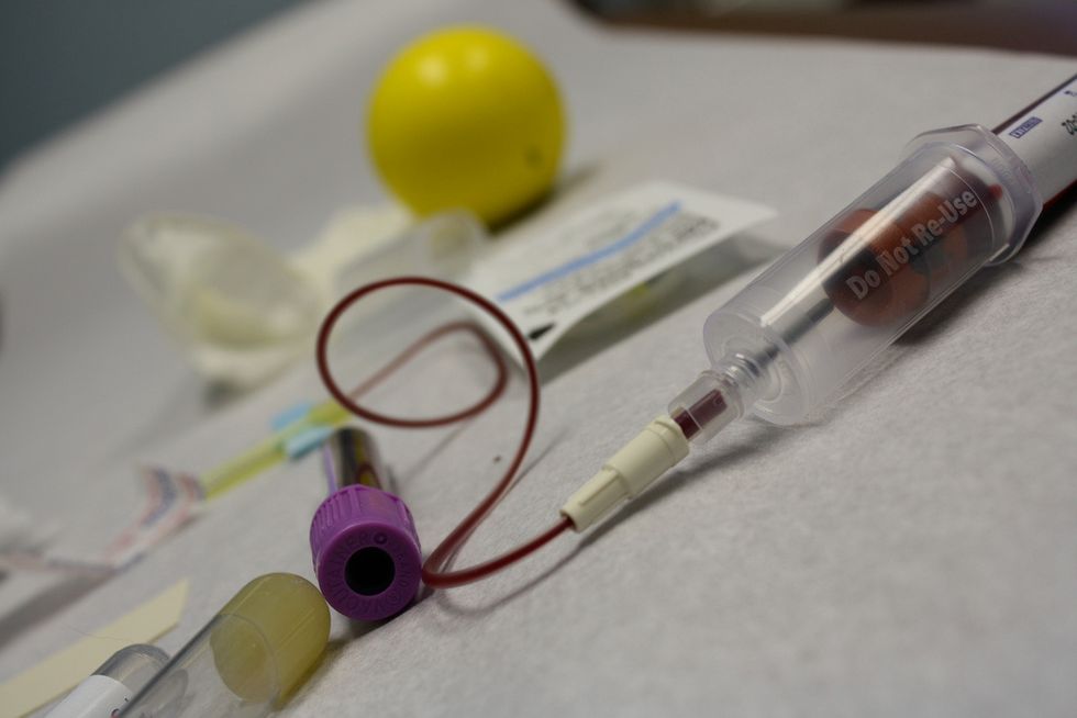 30 Thoughts You Have When You Have To Get Blood Drawn