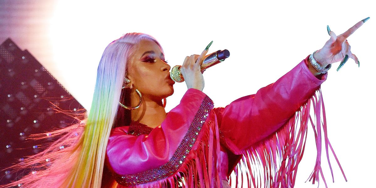 Cardi B Complains About Her 45 Percent Tax Rate, Spends $300K Monthly ...