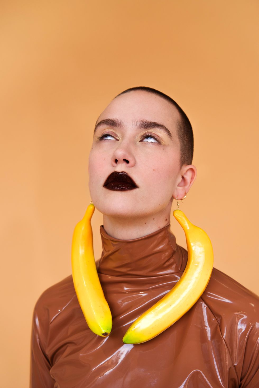 Madge Reimagines No Doubt's "Just A Girl" and Weezer's "Beverly Hills ...