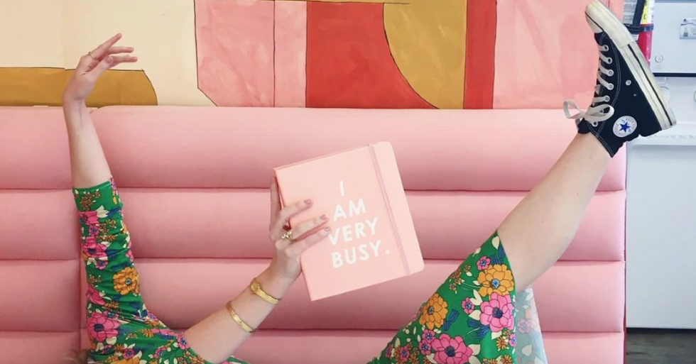 10 Things Every College Girl Loses On A Daily Basis In Addition To Her