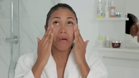 8 Struggles You Face If You Have Sensitive Skin