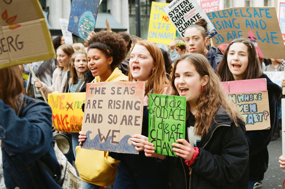 Powerful Scenes From the Youth Climate March - PAPER Magazine