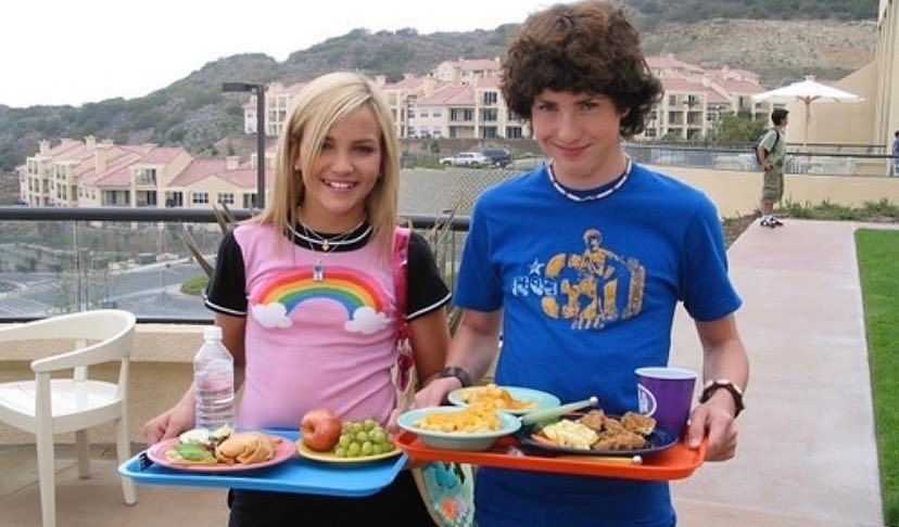 5 Nickelodeon Theme Songs To Make You Feel Really Nostalgic