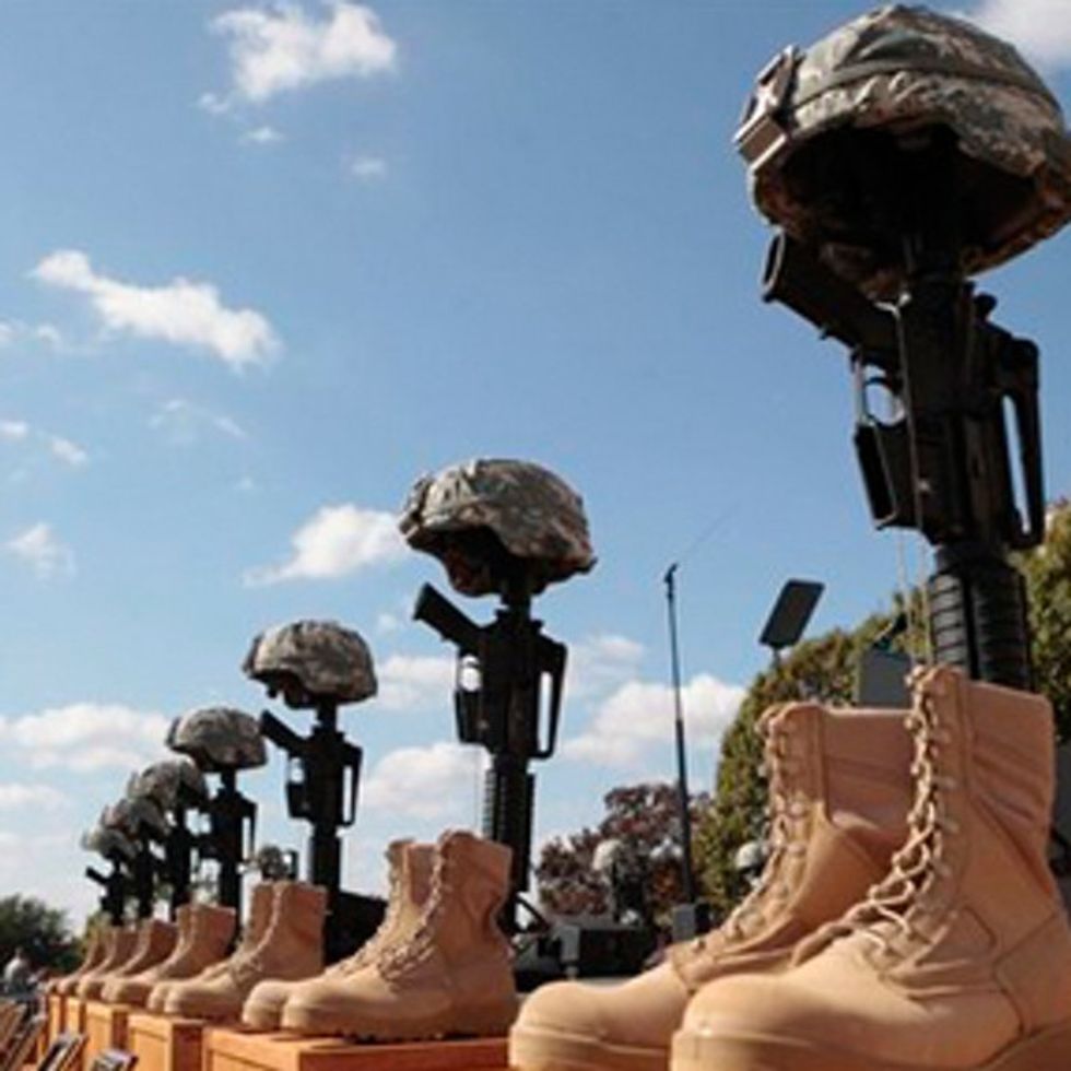 PHOTO: The Untold Story Behind Every Casualty Of War - Upworthy