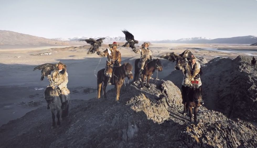 See These Rare Photos Of Remote Tribes Before They Disappear - Upworthy