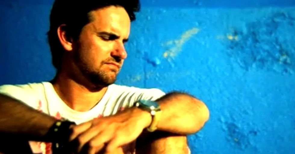 A Single Dad Gets Creative To Deal With The Lonely Moments After A ...