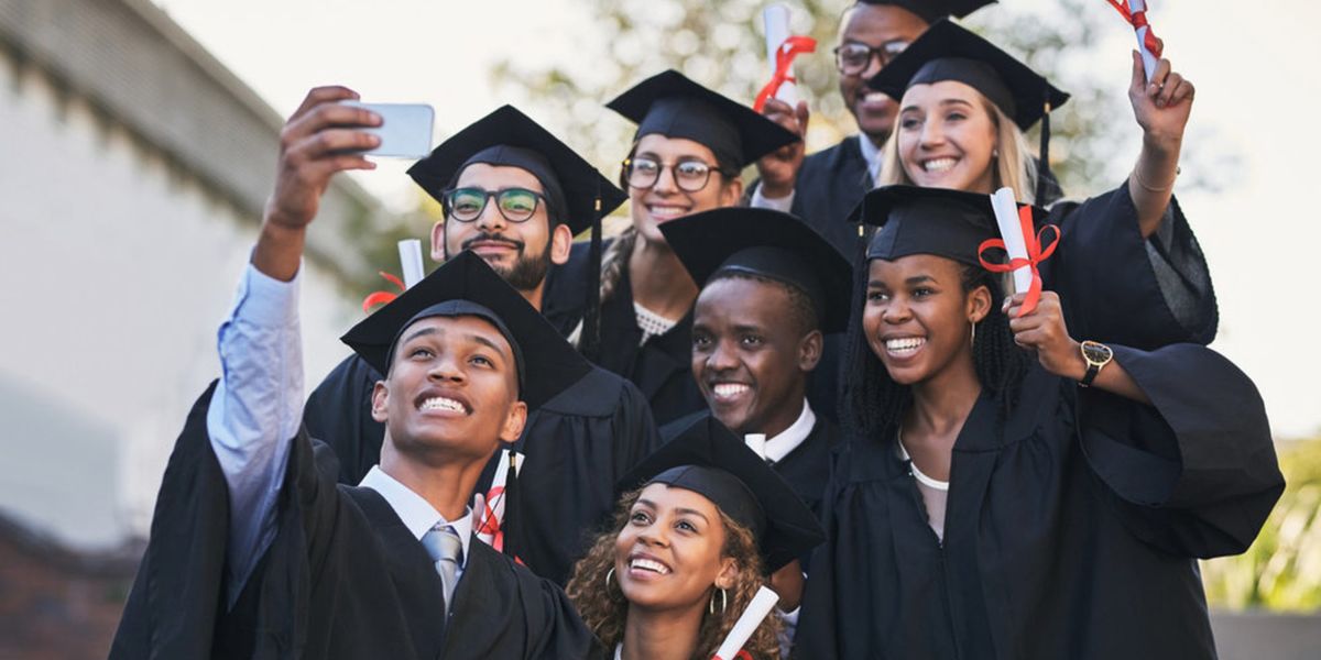 7 best gifts for grads: Tech presents they'll wear and love - Gearbrain