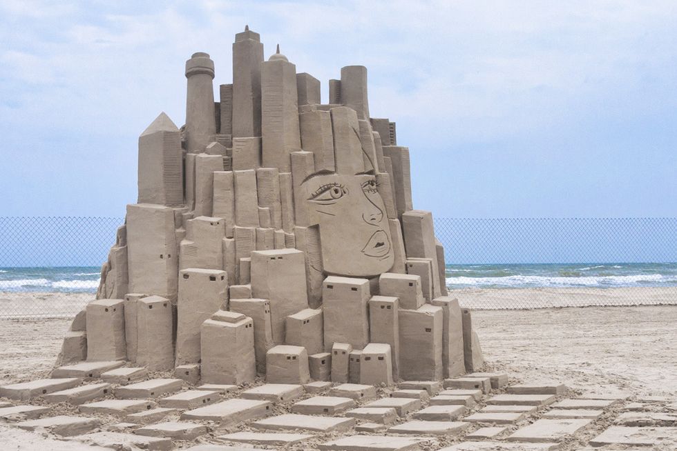 There's a sand festival in Texas, and its sculptures are incredible ...