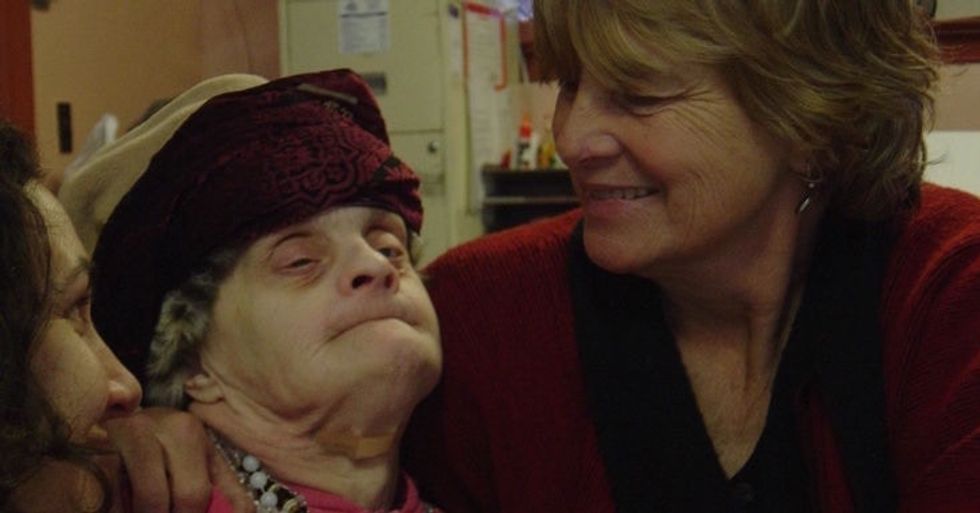 The moving story of Judith and Joyce Scott will make you believe in ...