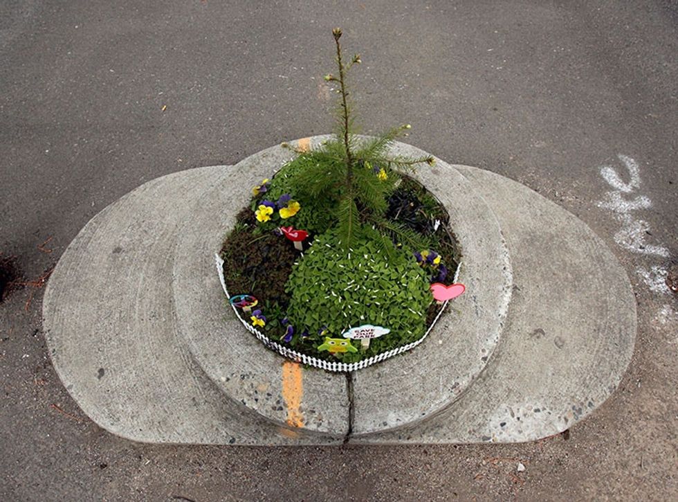 The story behind the World's Smallest Park is even more delightful than ...