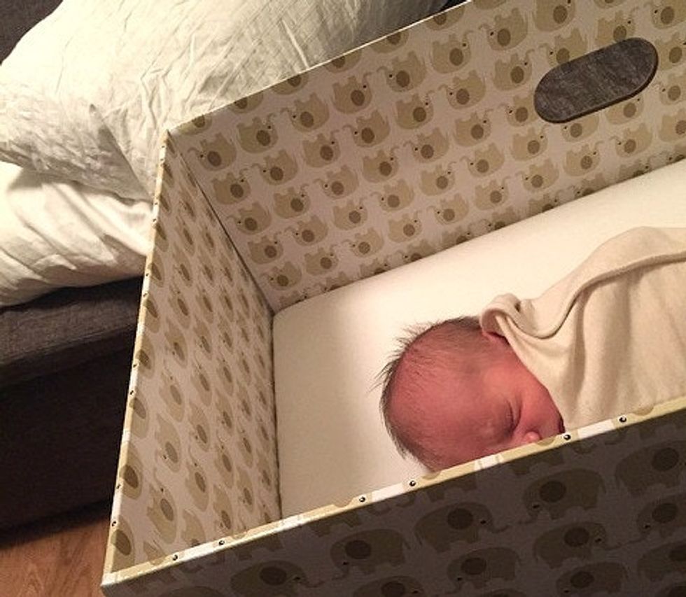 Finland Proved Baby Boxes Keep Babies Alive Here s How They ll Work In India Upworthy finland-proved-baby-boxes-keep-babies-alive-here-s-how-they-ll-work-in-india-upworthy