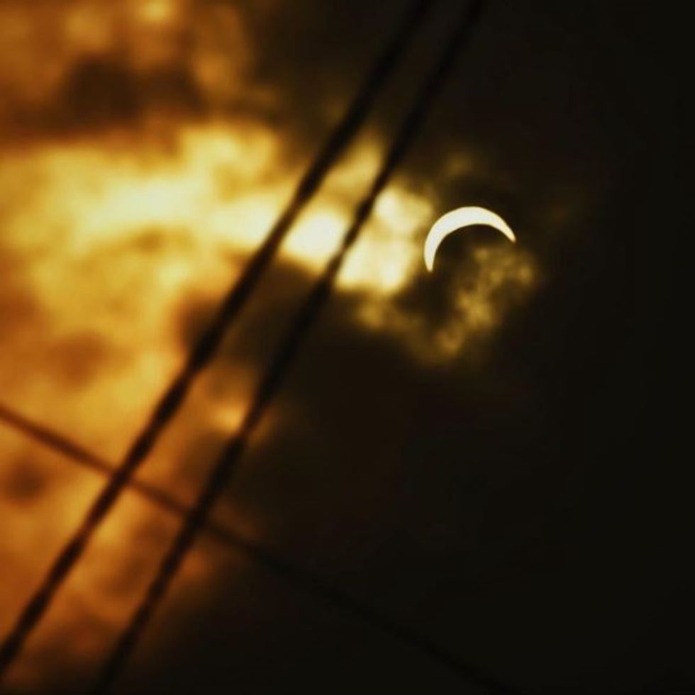 13 Awesome Solar Eclipse Photos - GOOD