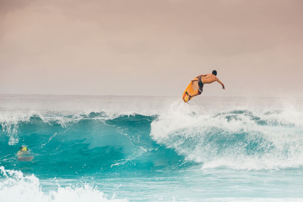 Stunning Scenes: The Amazing Images Of Surfing In Cuba - GOOD