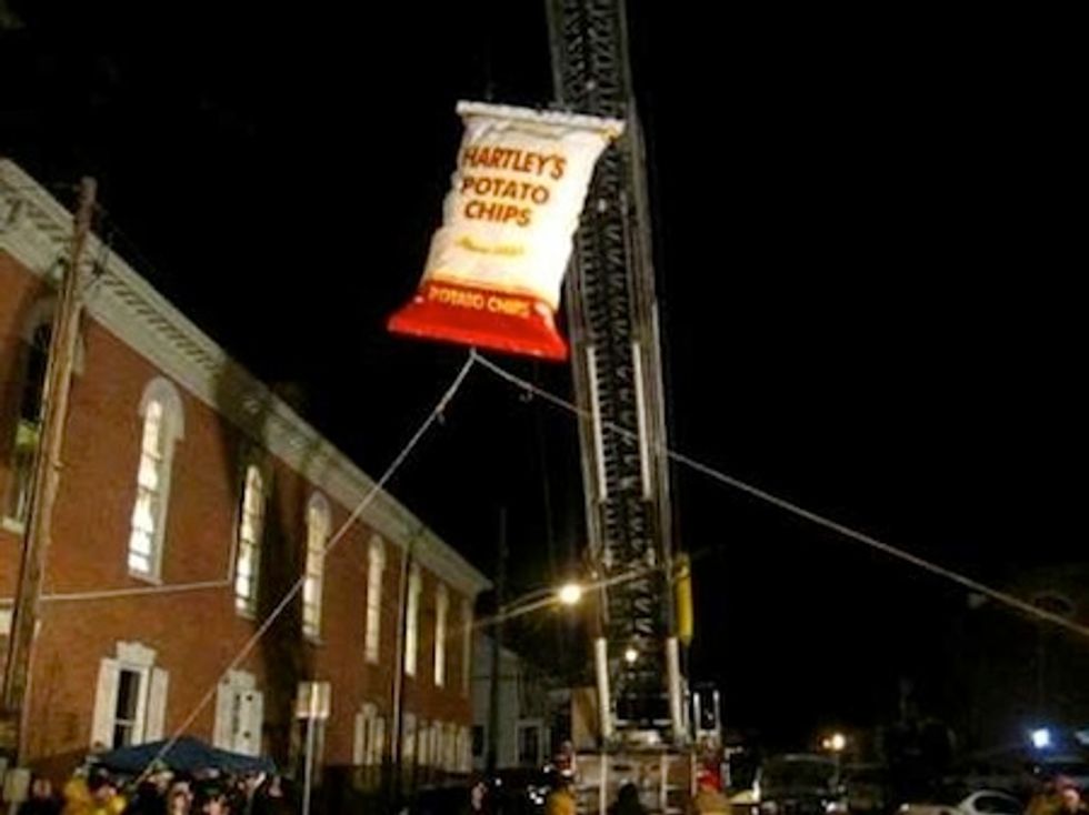 Giant Food Falling from the Sky - GOOD