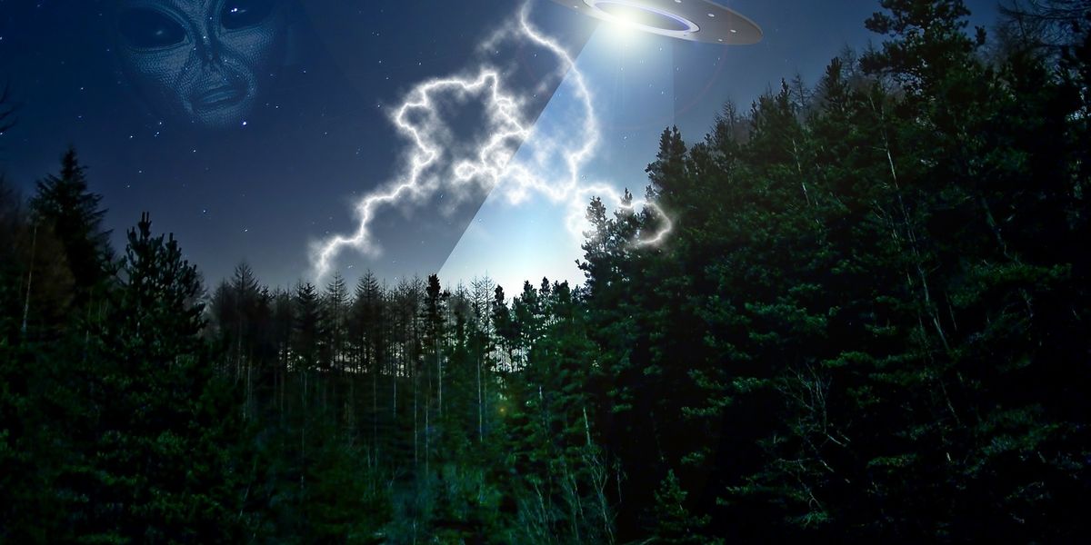 This Florida company offers 'alien abduction' insurance plans, and it ...