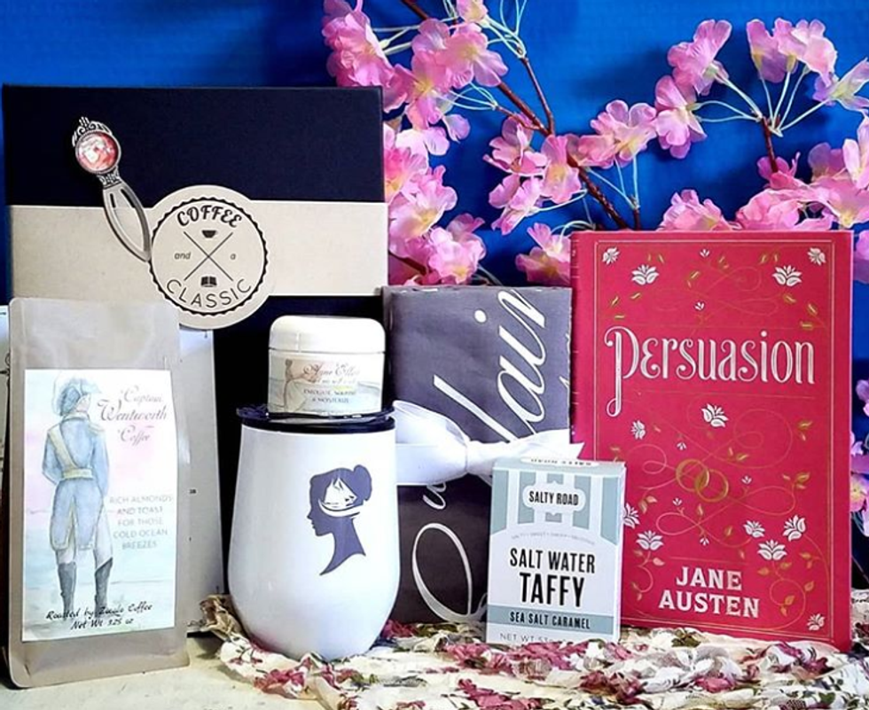 21 Subscription Boxes For College Students
