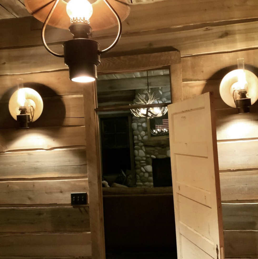 Restoring Beck Ranch: Take a tour of my 1882 cabin - Glenn Beck