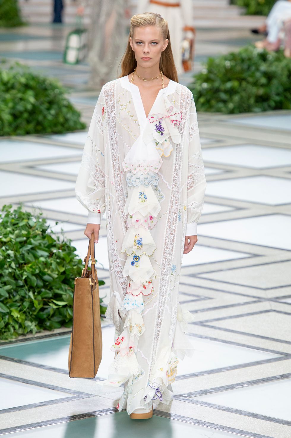 Princess Diana Is Tory Burch's Muse for Spring 2020 - PAPER Magazine