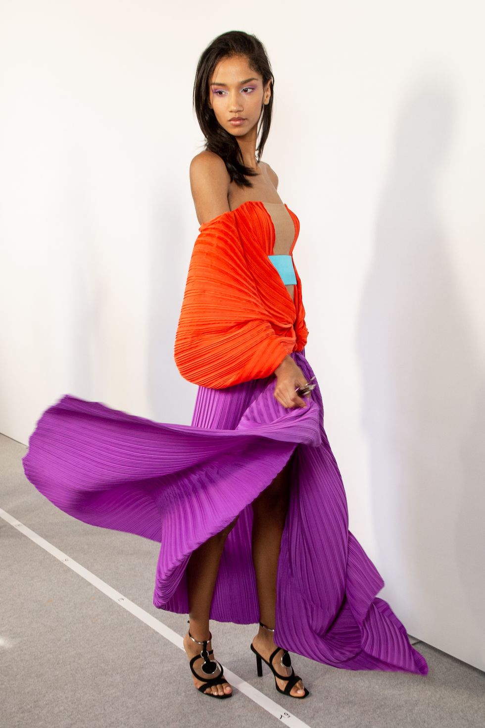 Balmain Showed Over 100 Looks in a Rainbow of Colors - PAPER Magazine